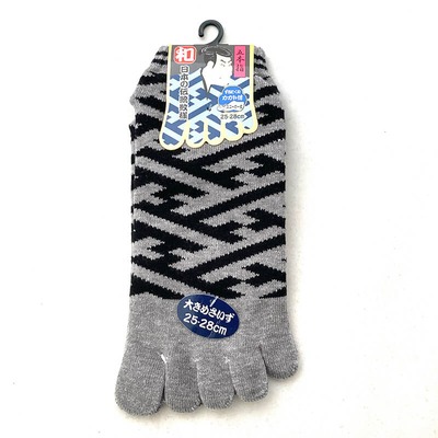 Socks :: Japanese Design Tabi Socks :: Japanese Traditional Seigaiha ...